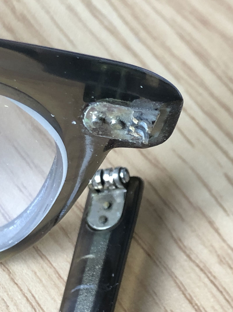 how to repair eyeglass hinge | ZOYE Eyeglass Parts Co.,ltd